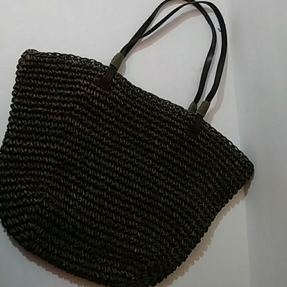 Old Navy | Bags | Old Navy Brown Straw Bag W Handlesabt 2x2x3 | Poshmark